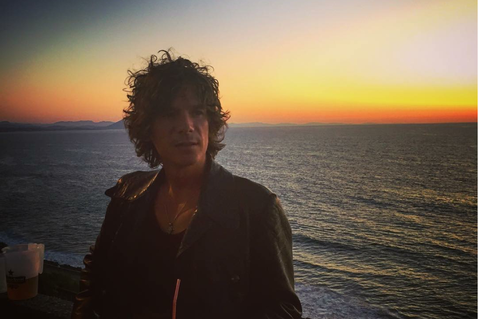 Исполнители одного хита в 2000-х: как сейчас выглядят Айдамир Мугу ...