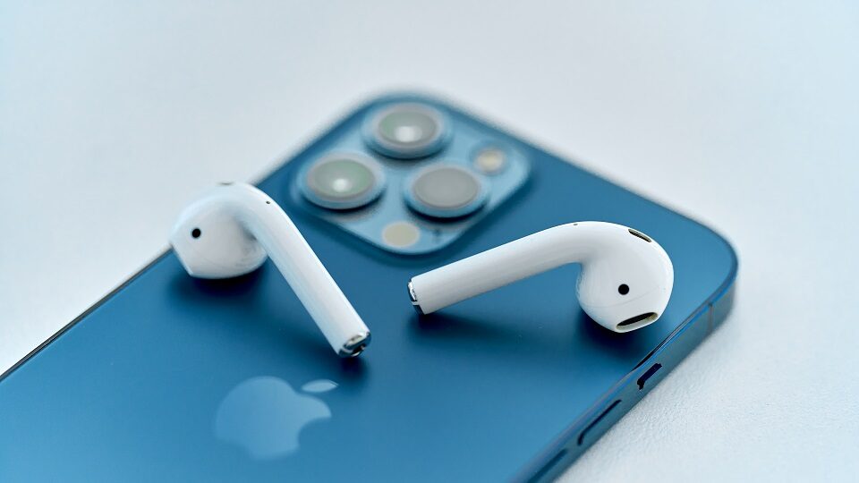 Новые Apple Airpods 3 2021 дата выхода цена в России характеристики